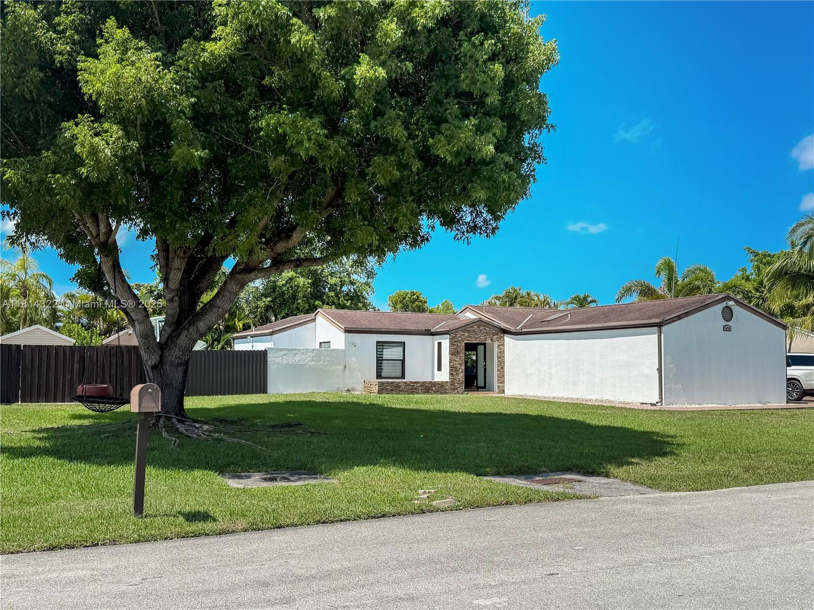 14751 SW 158th St, Miami, FL 33187 | MLS #A11814322 | Compass