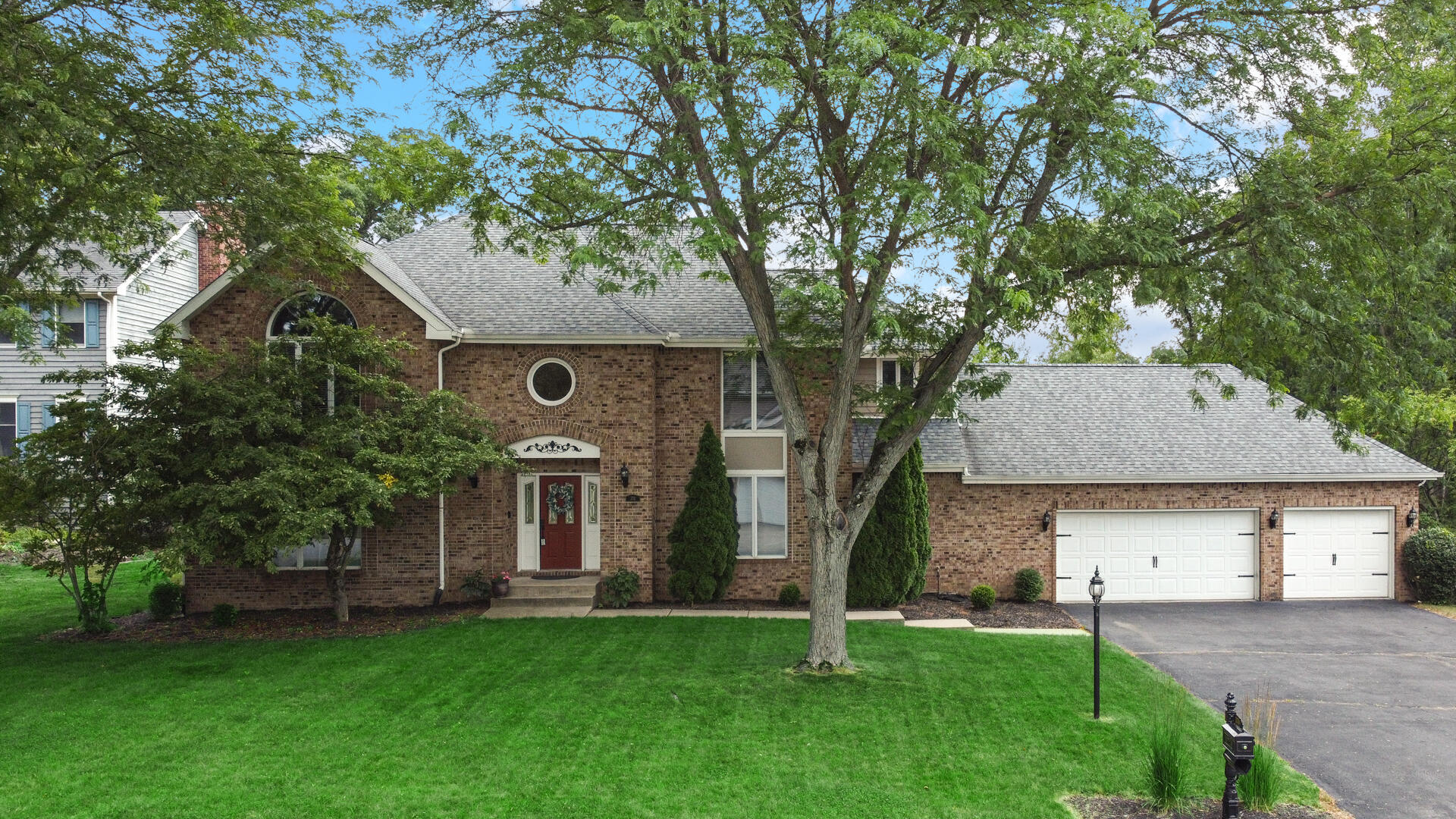 374 Tremont Cir, Valparaiso, IN 46385 | Compass