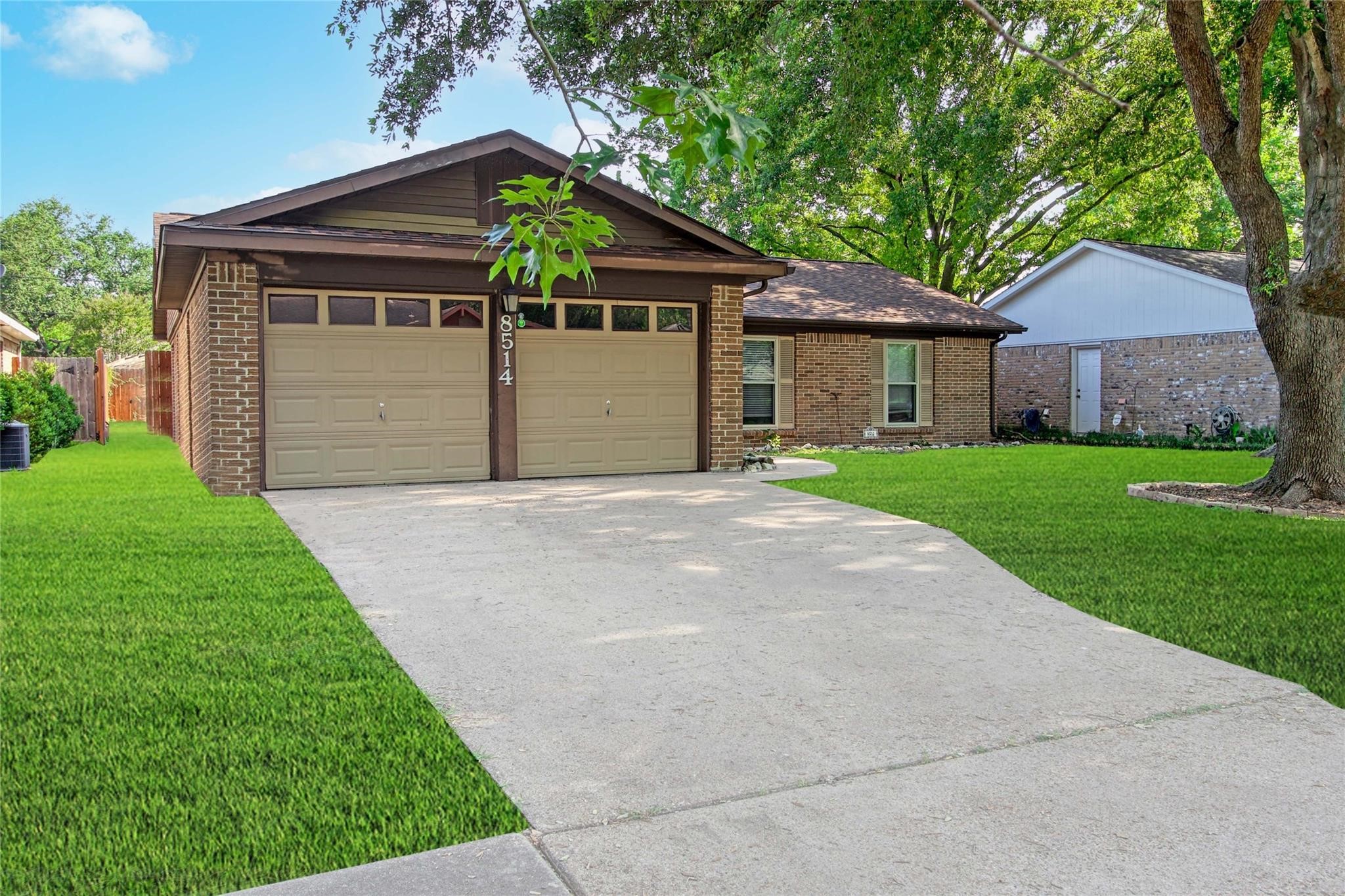 8514 Rowan Ln, Houston, TX 77036 | MLS #19297996 | Compass