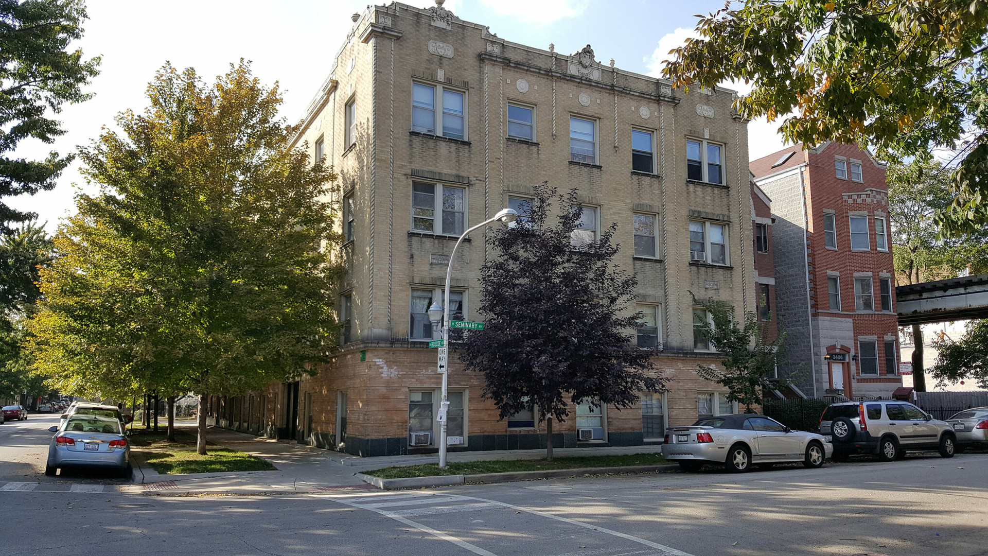 1100 W Roscoe St, Unit 29, Chicago, IL 60657 | MLS #12419605 | Compass