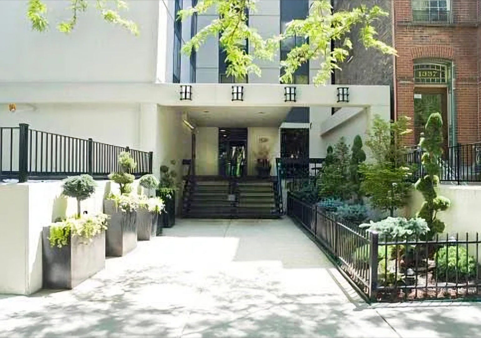 1339 N Dearborn St, Unit 3B, Chicago, IL 60610 | MLS #12426552 | Compass