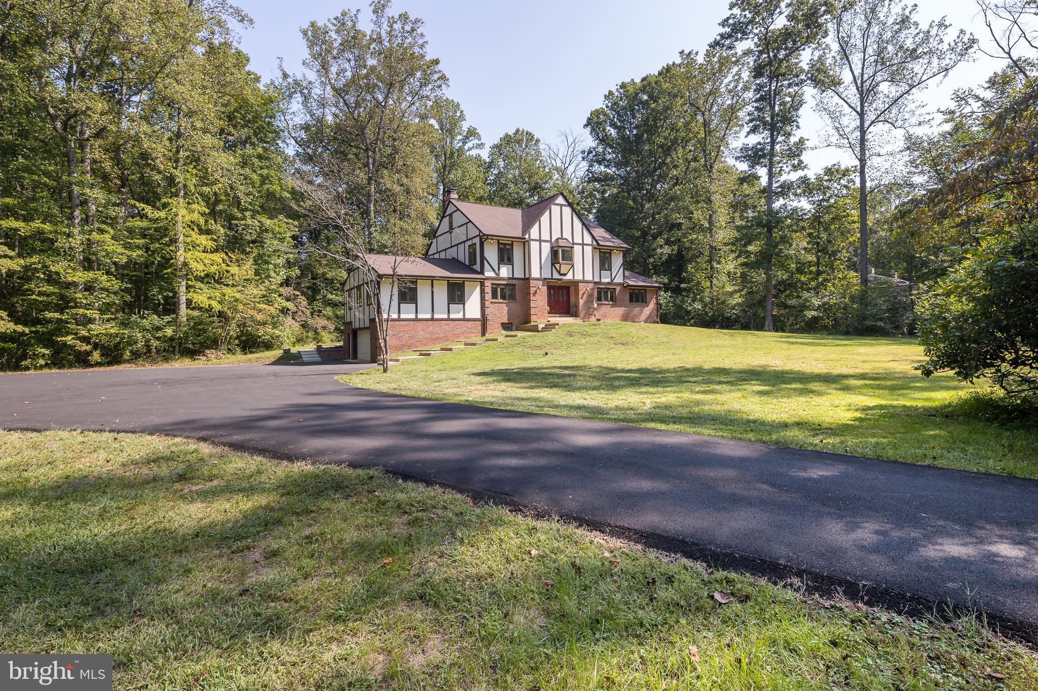 8610 Running Fox Court, Fairfax Station, VA 22039 | Compass