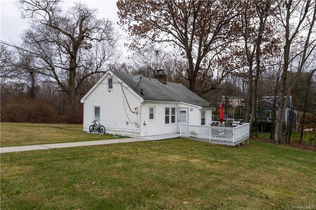 128 Mahopac Avenue, Granite Springs, NY 10527 | Compass