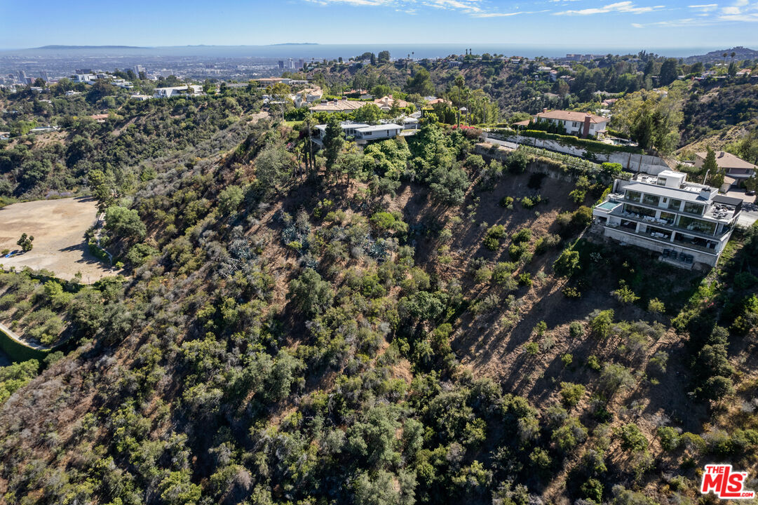 1310 Stradella Road, Los Angeles, CA 90077 | Compass