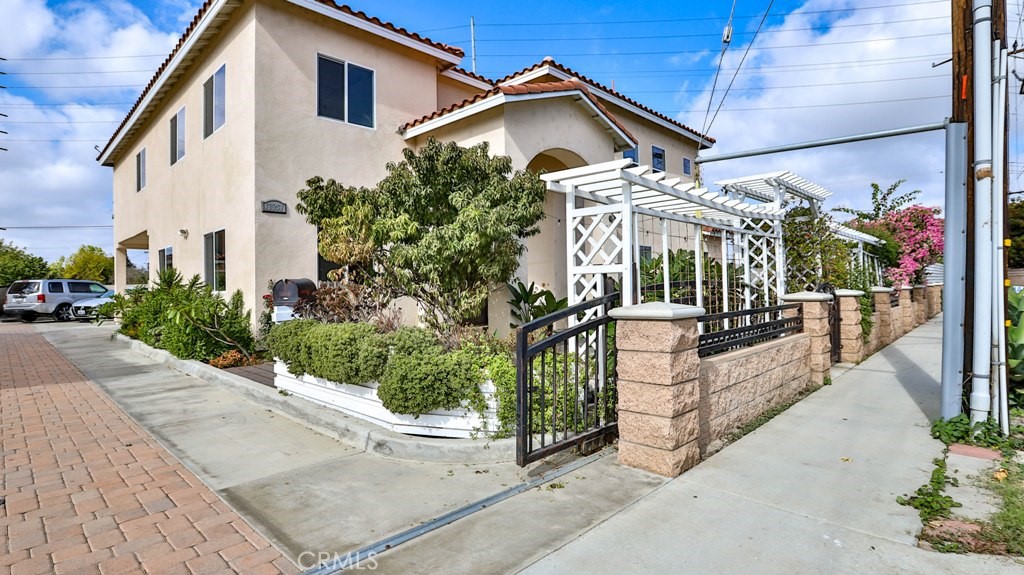 13351 Edwards Street, Westminster, CA 92683 | Compass