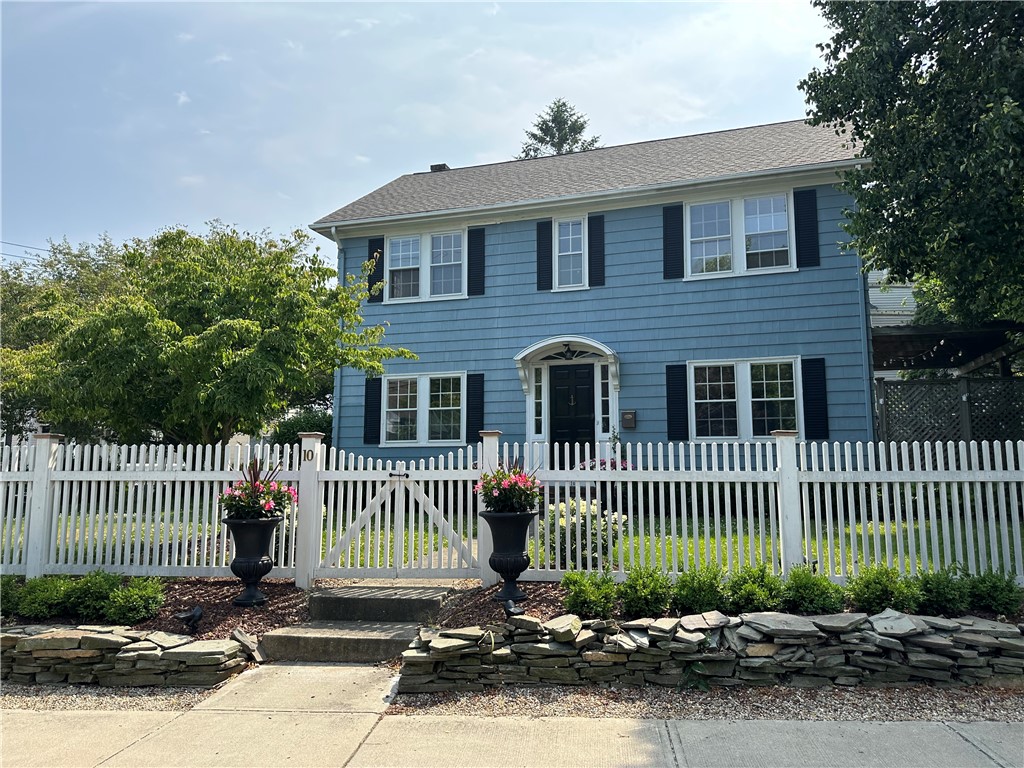 10 Malbone Road, Newport, RI 02840 | Compass