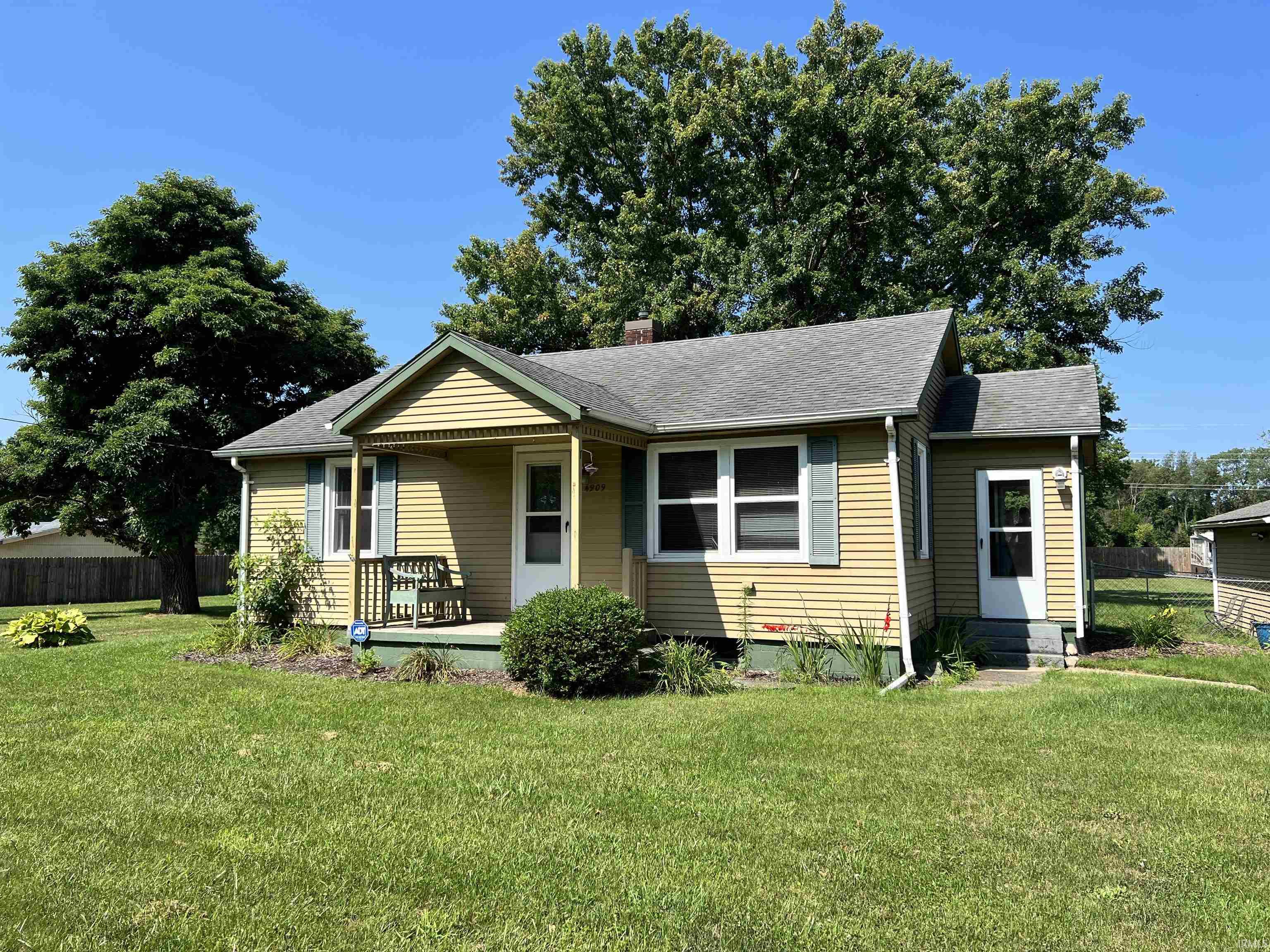 54909 Currant Road, Mishawaka, IN 46545 | Compass