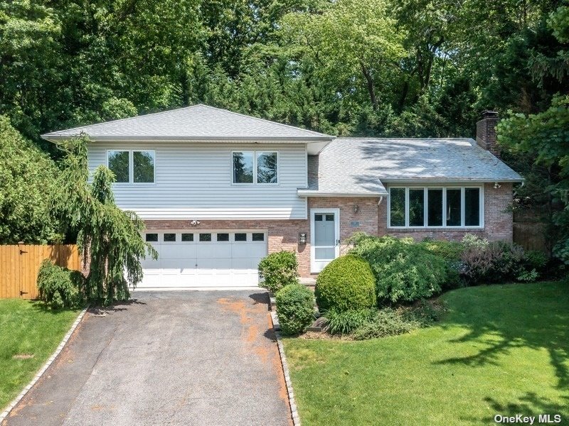 24 Bridge Road, Manhasset, NY 11030 | Compass