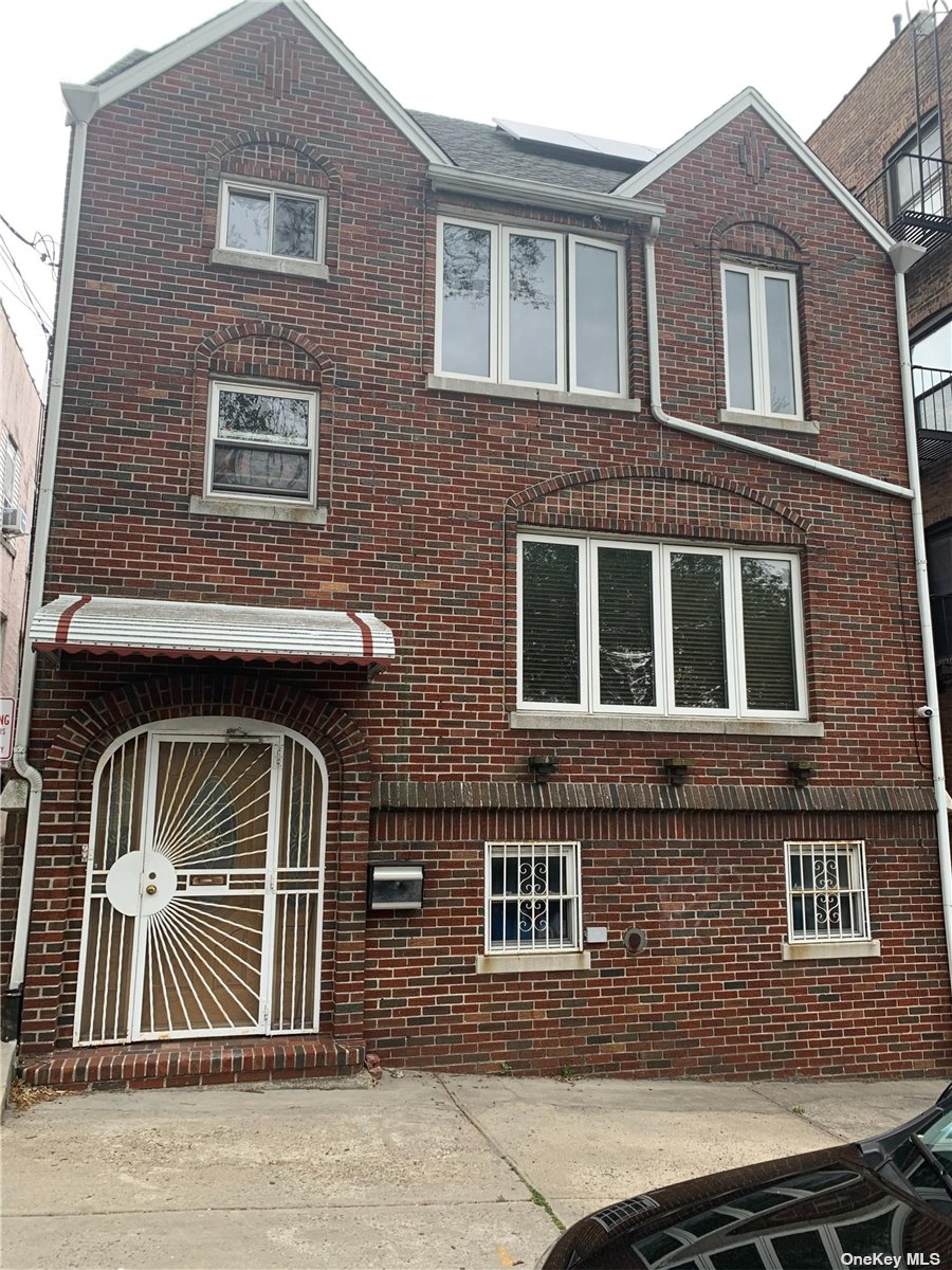 155-21 Cherry Avenue, Queens, NY 11355 | Compass