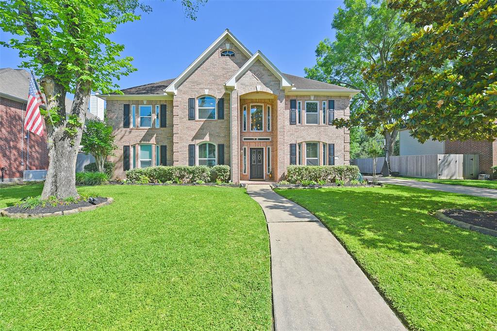 307 Melodywood Drive, Friendswood, TX 77546 | Compass