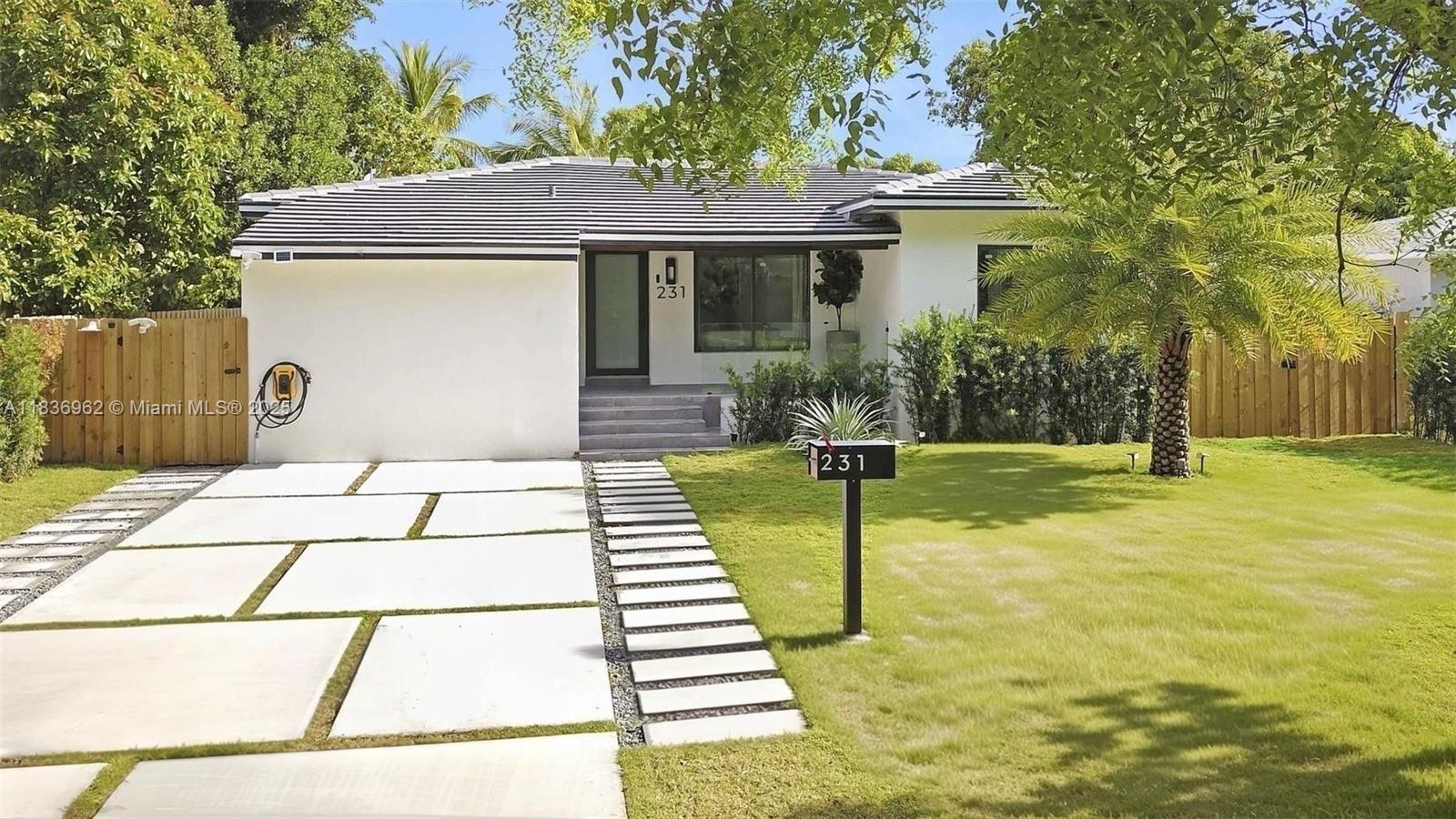 231 NE 45th St, Miami, FL 33137 | MLS #A11836962 | Compass