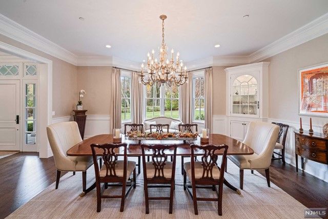 Max Stokes, Real Estate Agent - Compass