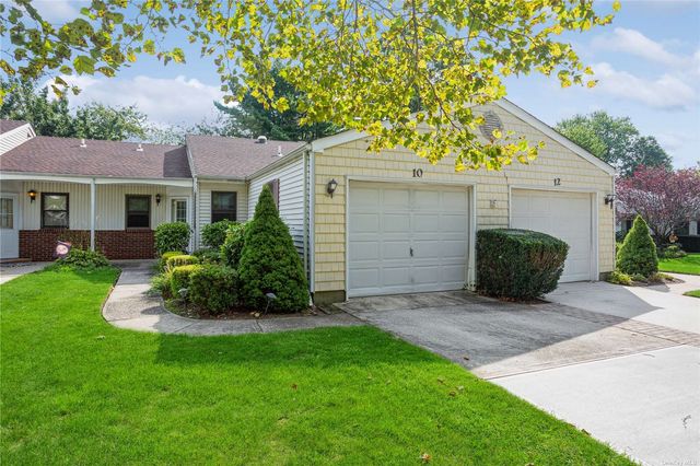 Kate Works, Real Estate Agent - Compass