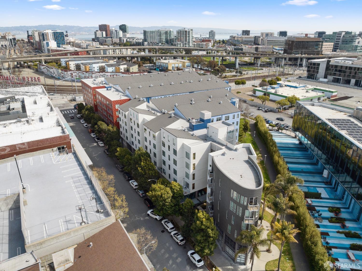 888 7th St, Unit 231, San Francisco, CA 94107 | MLS #425025217 | Compass