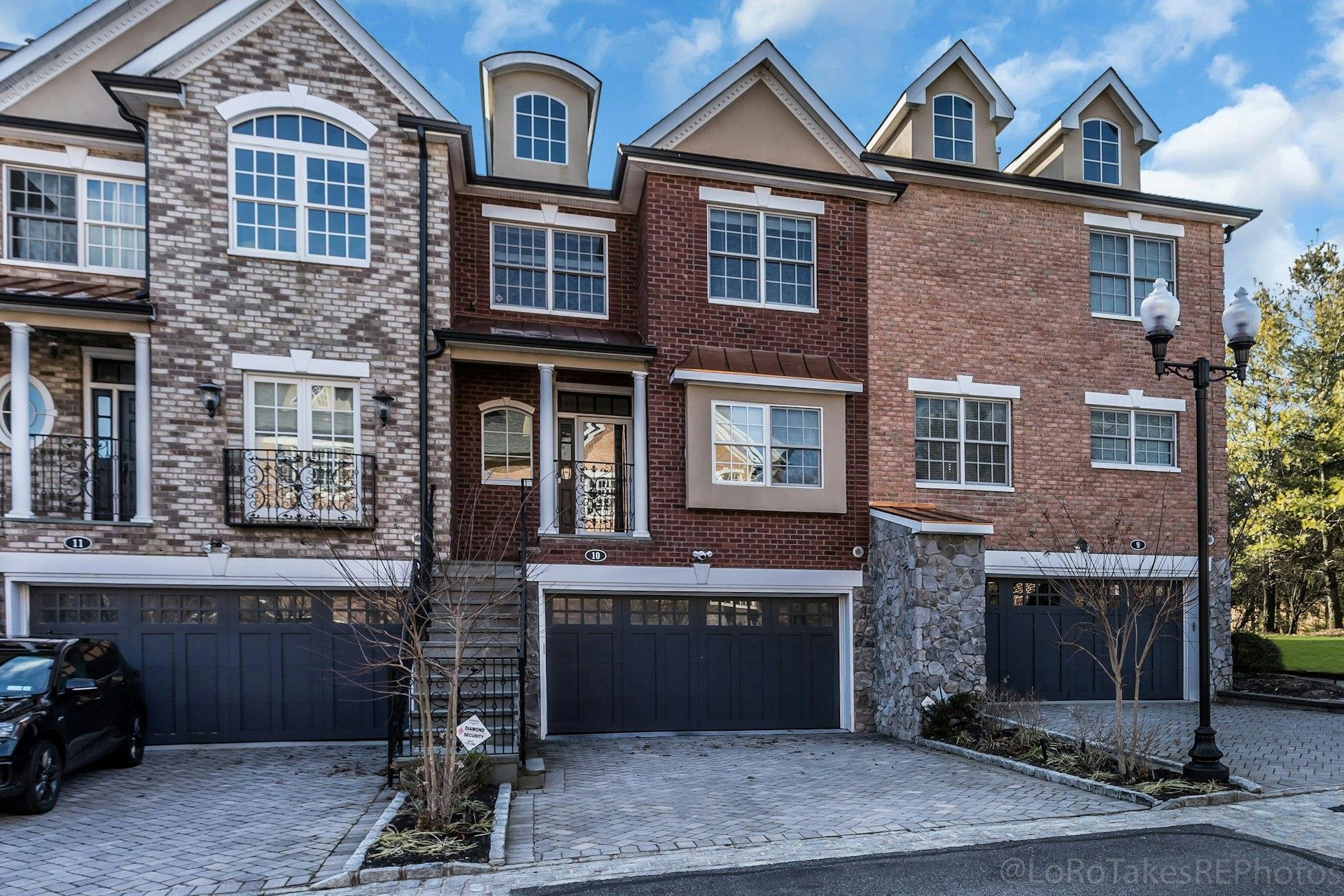 10 The Preserve, Woodbury, NY 11797 | MLS #811447 | Compass