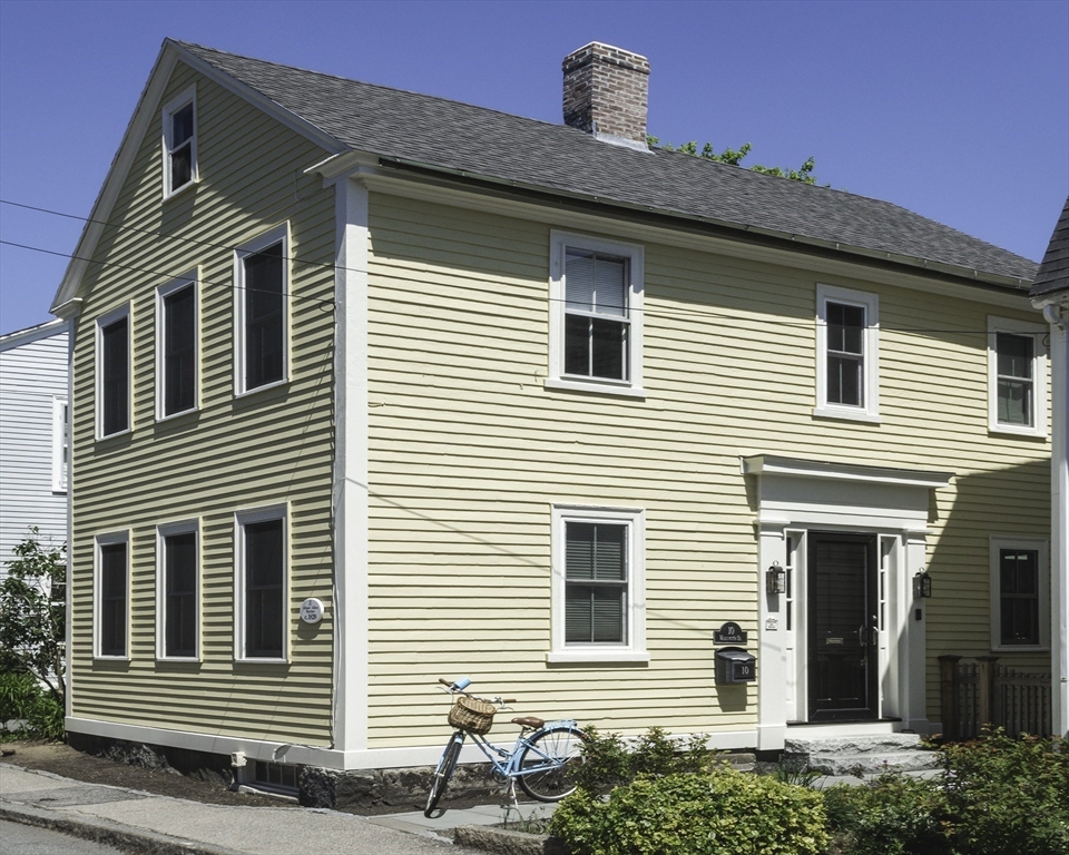 10 Washington St, Manchester, MA 01944 | MLS #73440487 | Compass