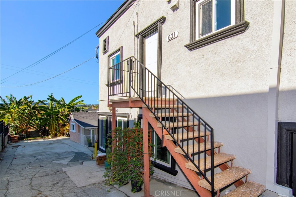 631 North Benton Way, Los Angeles, CA 90026 | Compass