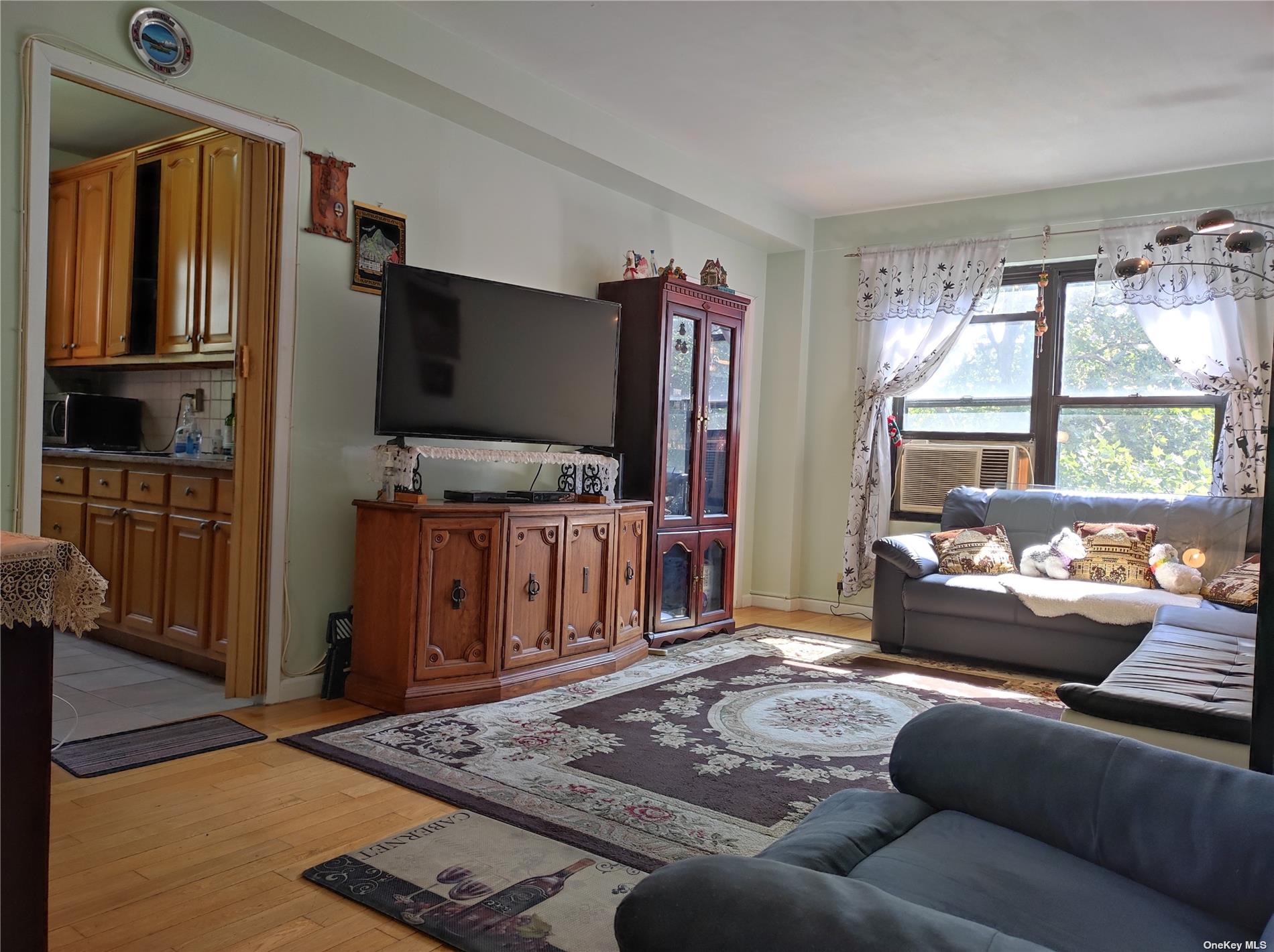 9972 66th Road, Unit 3V, Queens, NY 11374 | Compass