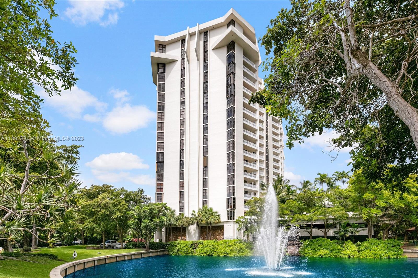 1000 Quayside Terrace, Unit 901, Miami, FL 33138 | Compass