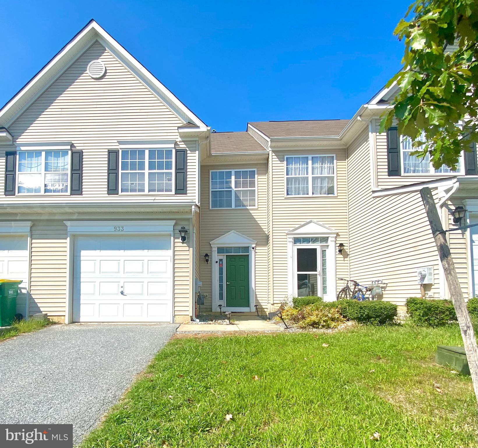 933 Lansdowne Road, Middletown, DE 19709 | Compass