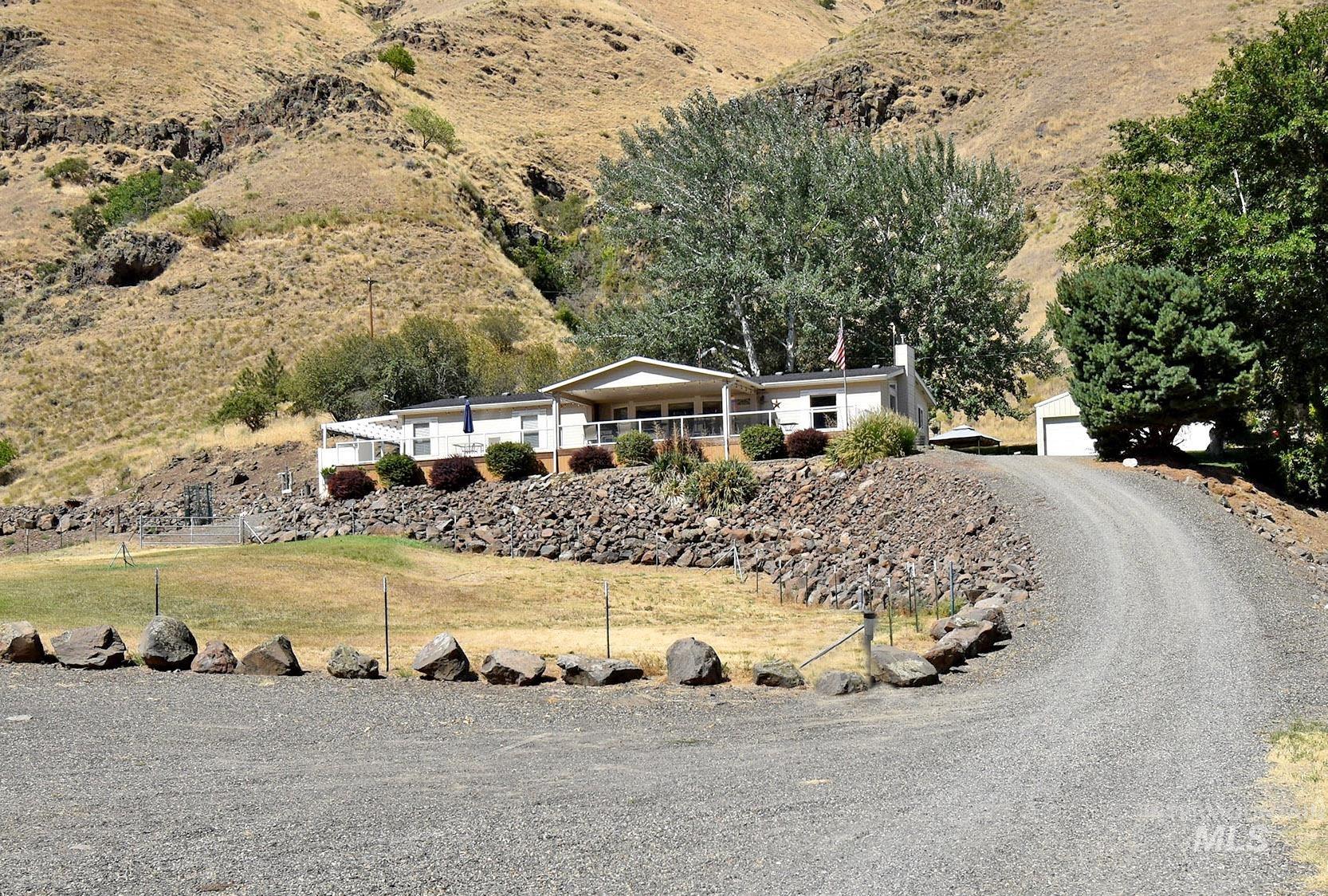 16372 Snake River Road, Asotin, WA 99402 | Compass