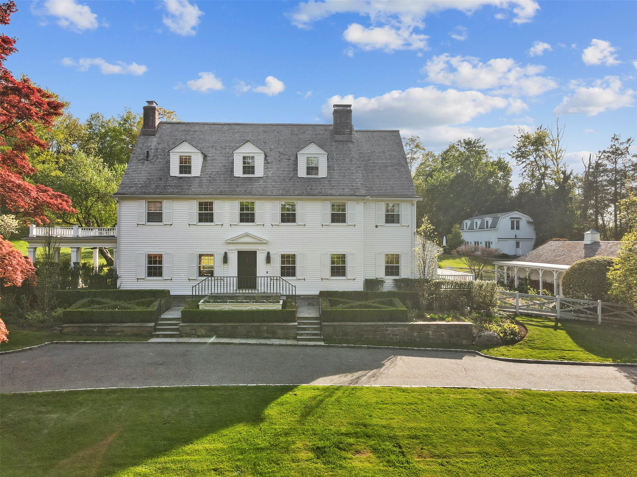 662 Old Post Rd, Bedford, NY 10506 | MLS #855455 | Compass