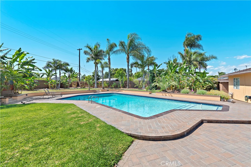 3801 North Tunales Drive, Fullerton, CA 92835 | Compass
