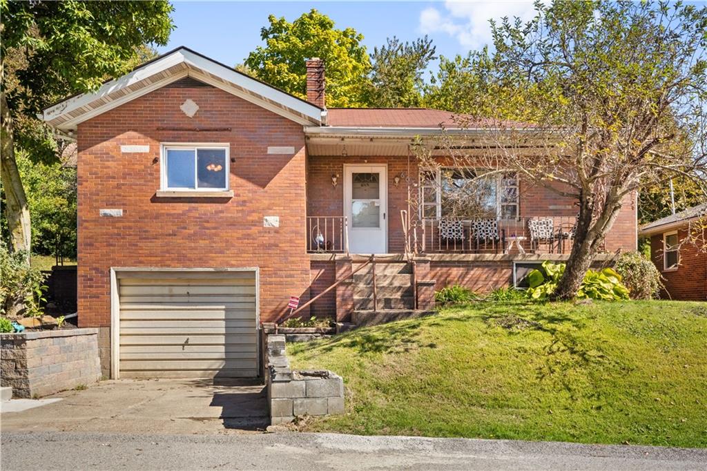 605 Duss Avenue, Rochester, PA 15074 | Compass