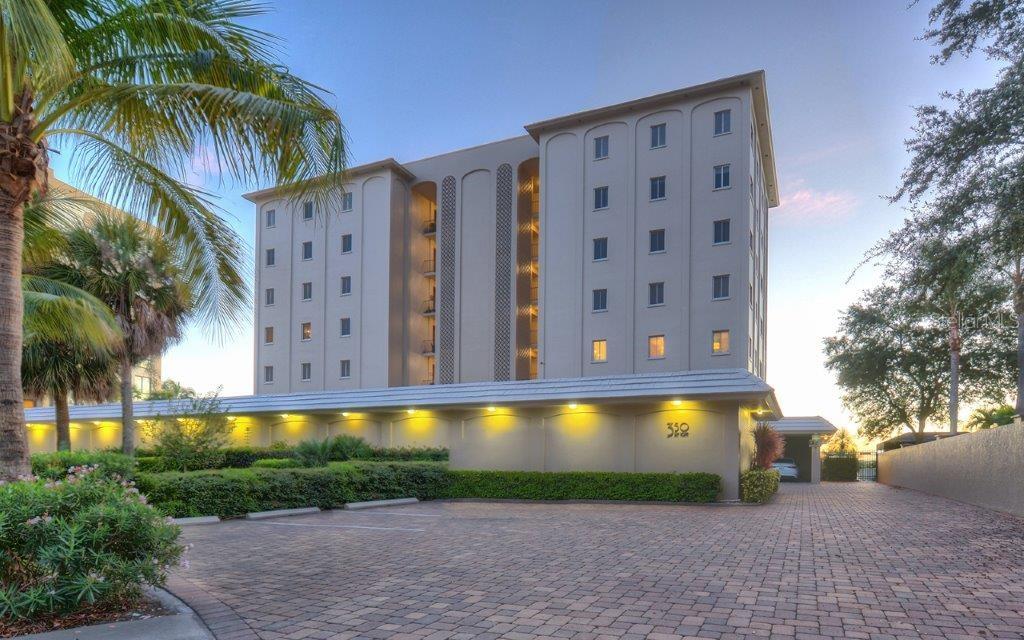 350 Golden Gate Point, Unit 11, Sarasota, FL 34236 | MLS #A4639634 ...