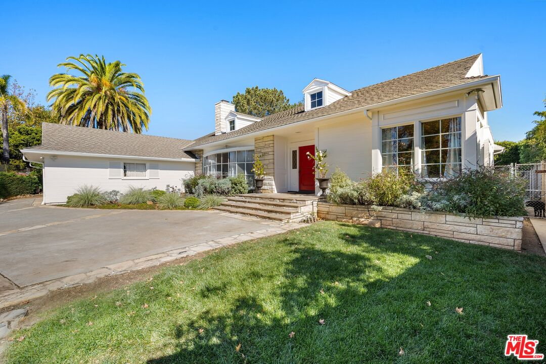 1300 Capri Drive, Pacific Palisades, CA 90272 | Compass