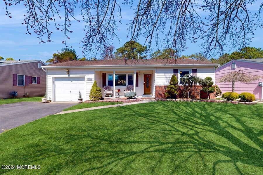 86 Northumberland Drive, Toms River, NJ 08757 | Compass