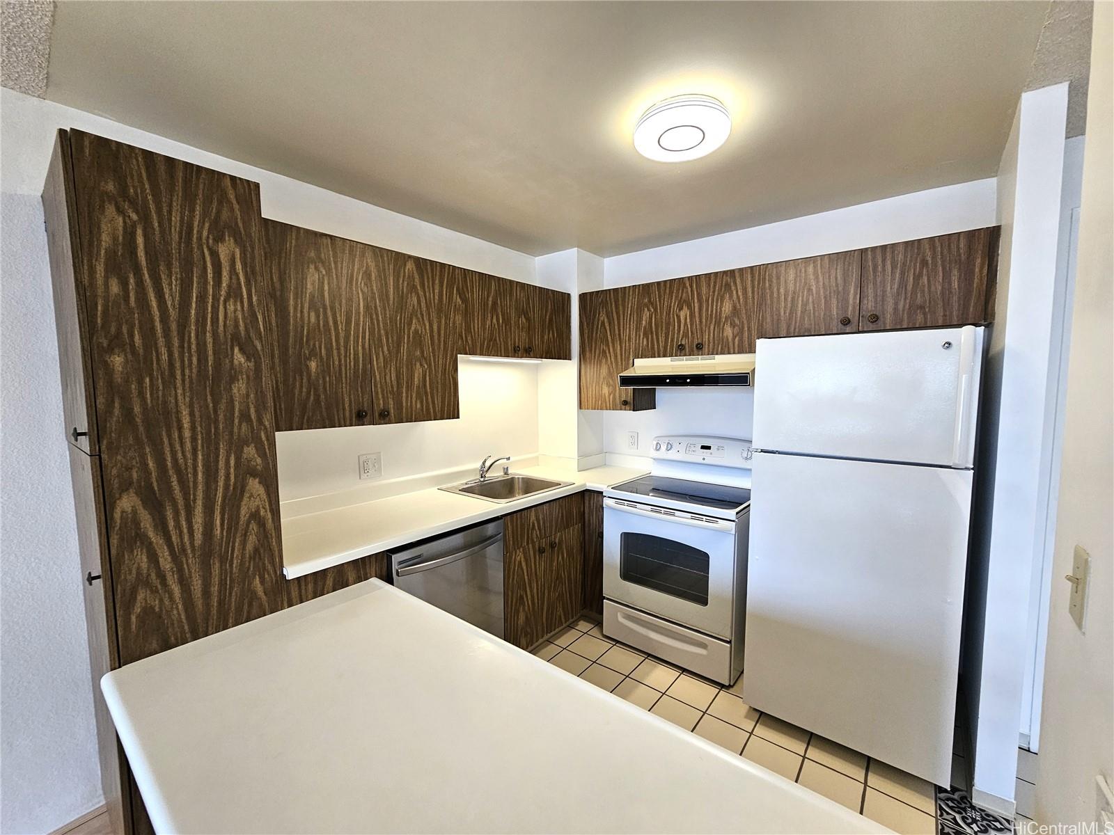 55 South Kukui Street, Unit D2211, Honolulu, HI 96817 | Compass