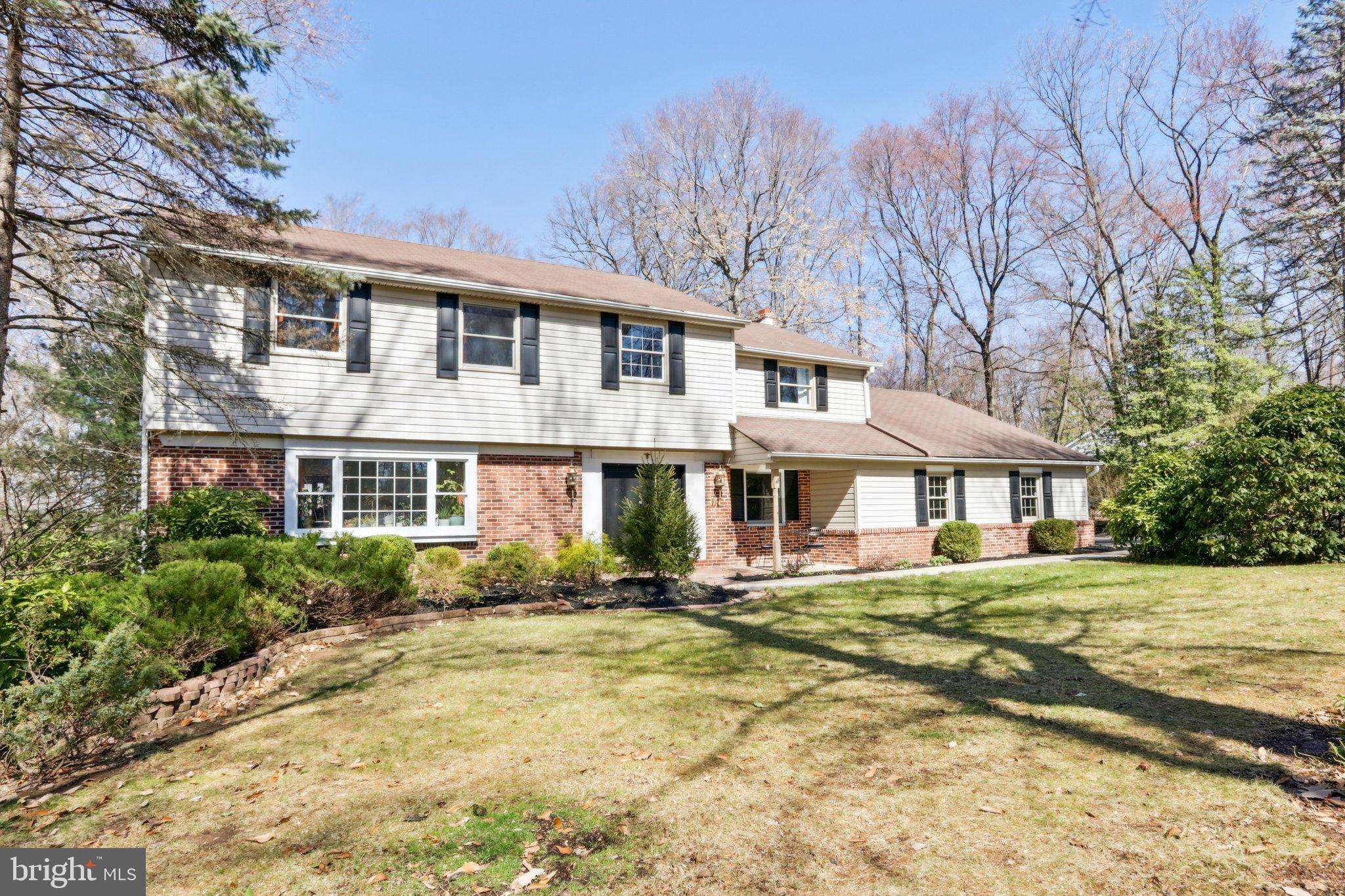 2305 Huntingdon Rd, Huntingdon Valley, PA 19006 | MLS #PAMC2134016 ...