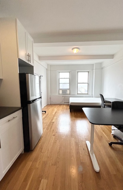 310 Riverside Drive, Unit 1905 | Compass