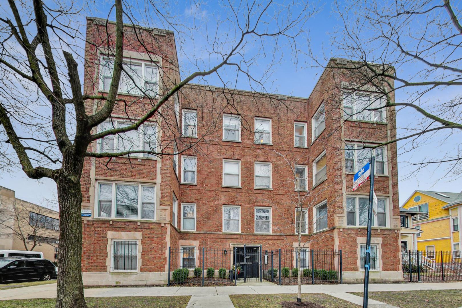 1515 West Pratt Boulevard, Unit 3, Chicago, IL 60626 | Compass