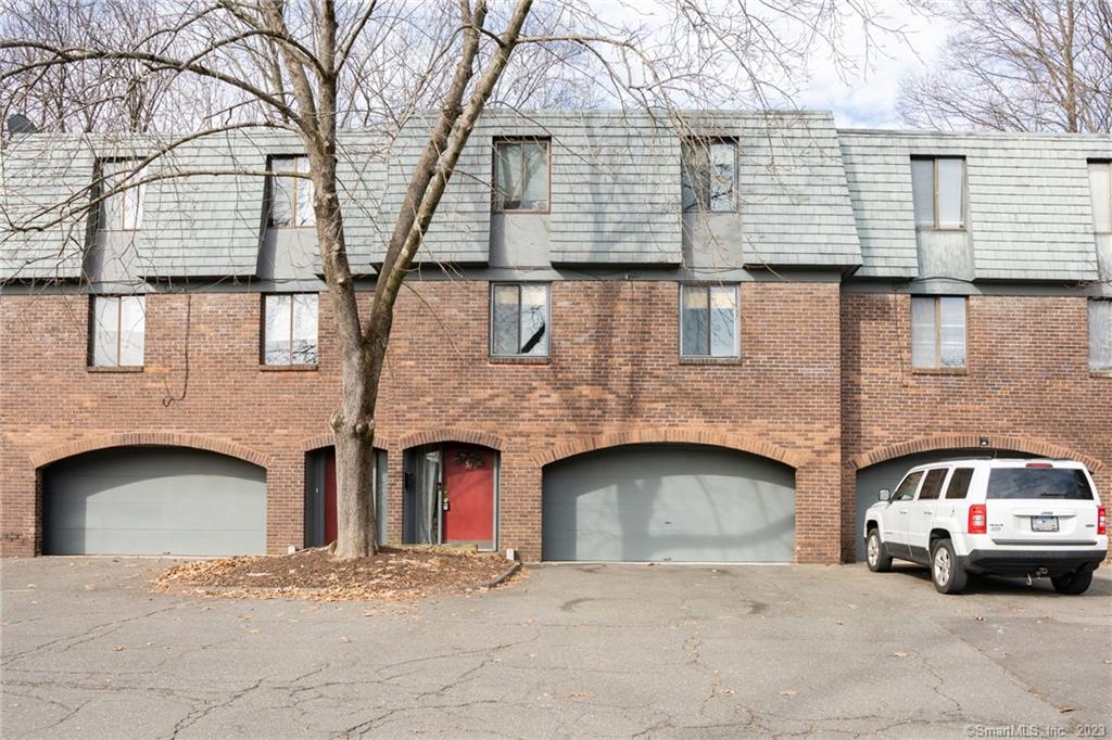 59 Trolley Crossing Lane, Unit 59, Middletown, CT 06457 | Compass