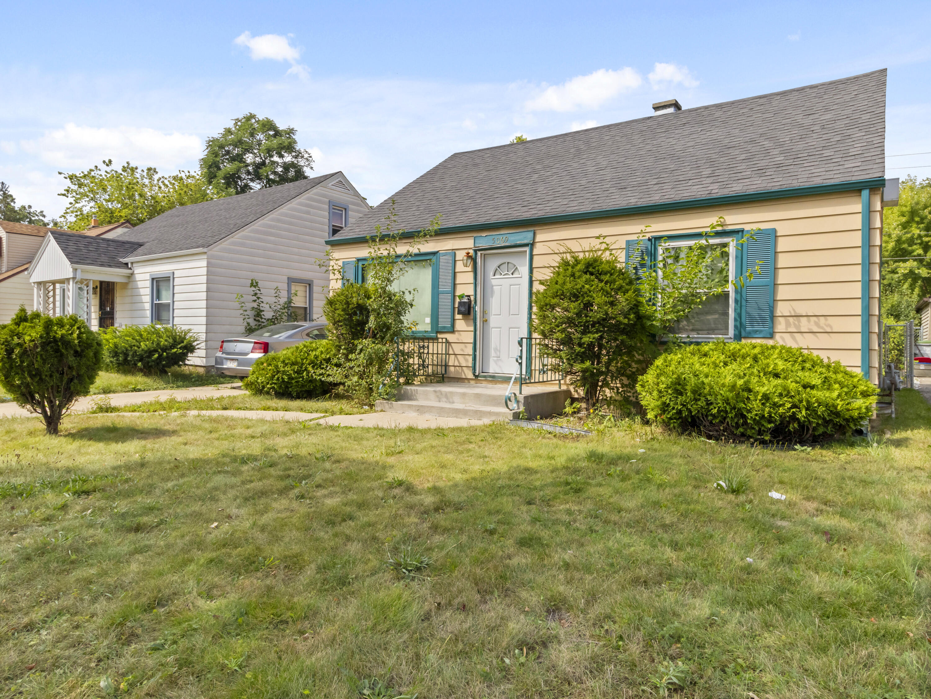 5069 North 60th Street, Milwaukee, WI 53218 | Compass