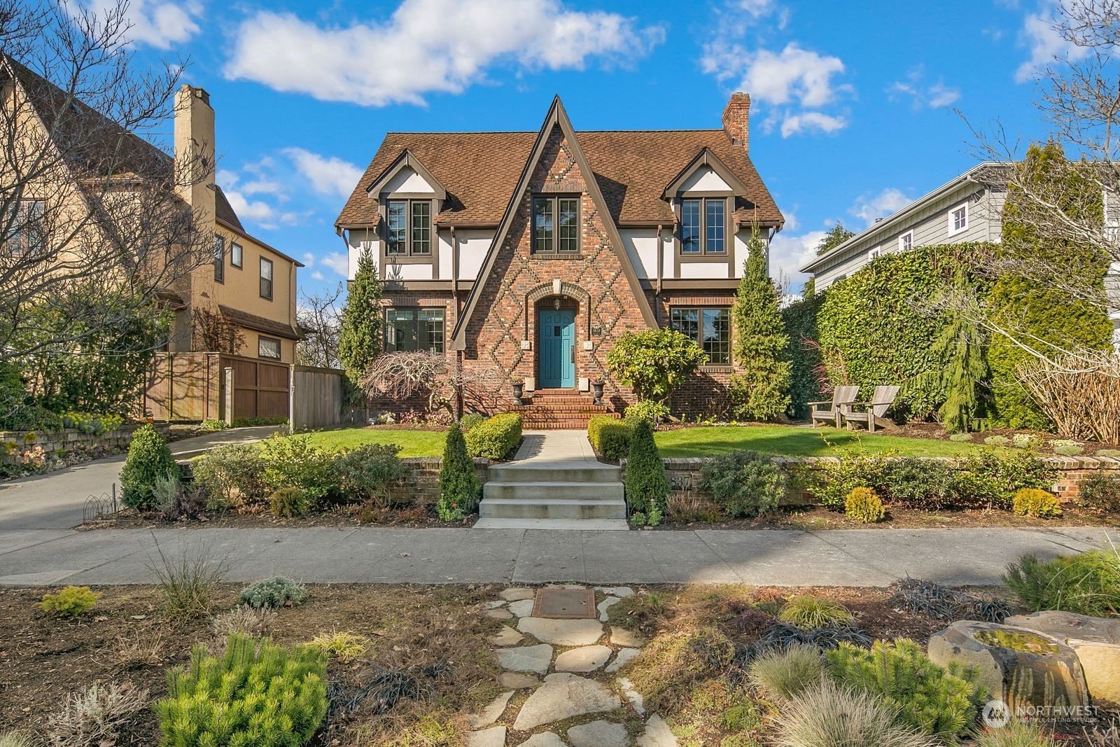 3837 Cascadia Avenue South, Seattle, WA 98118 | Compass