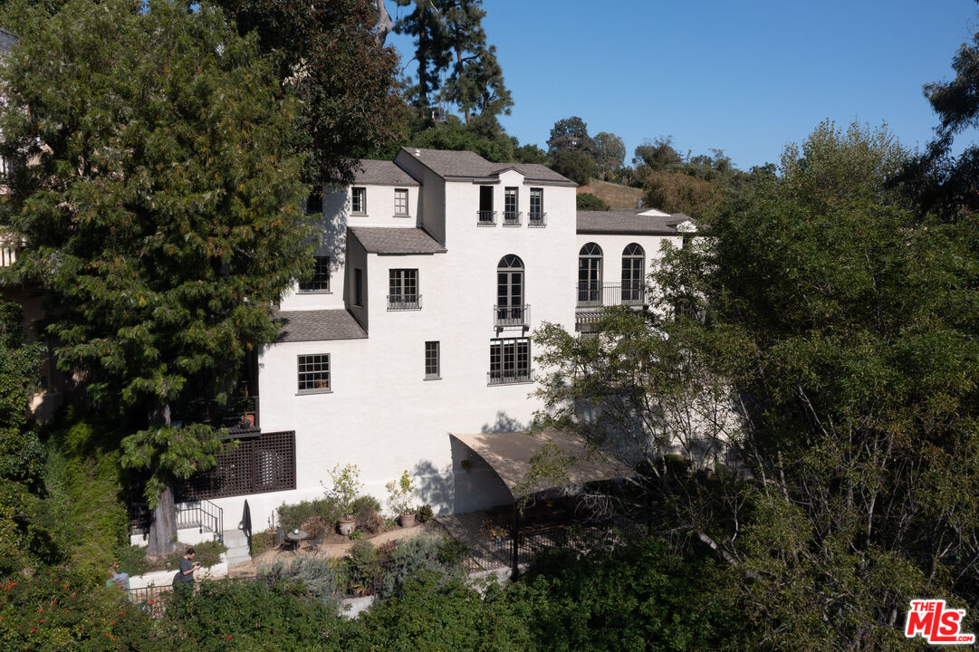 2275 Bronson Hill Drive, Los Angeles, CA 90068 | Compass