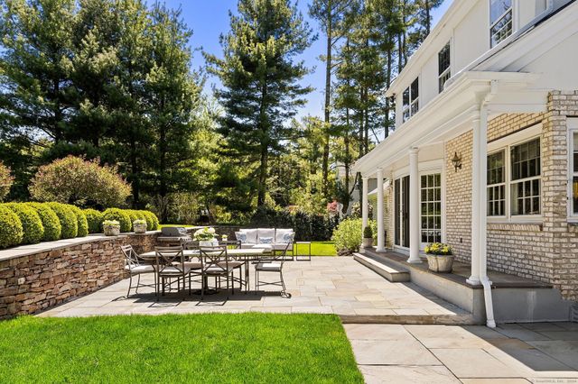 Veronica Monahan, Real Estate Agent - Compass