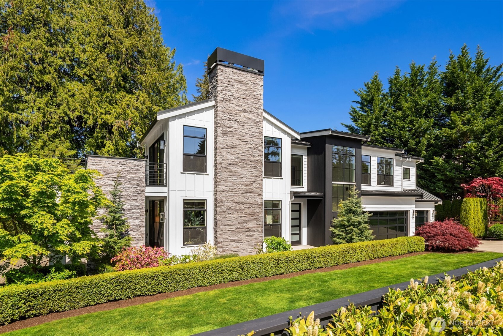 9244 Points Dr NE, Yarrow Point, WA 98004 | MLS #2375853 | Compass