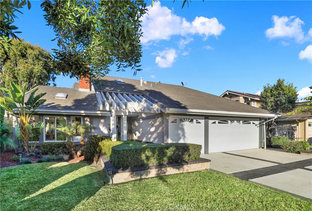 6091 Littlefield Dr, Huntington Beach, CA 92648 | MLS #OC23211710 | Compass