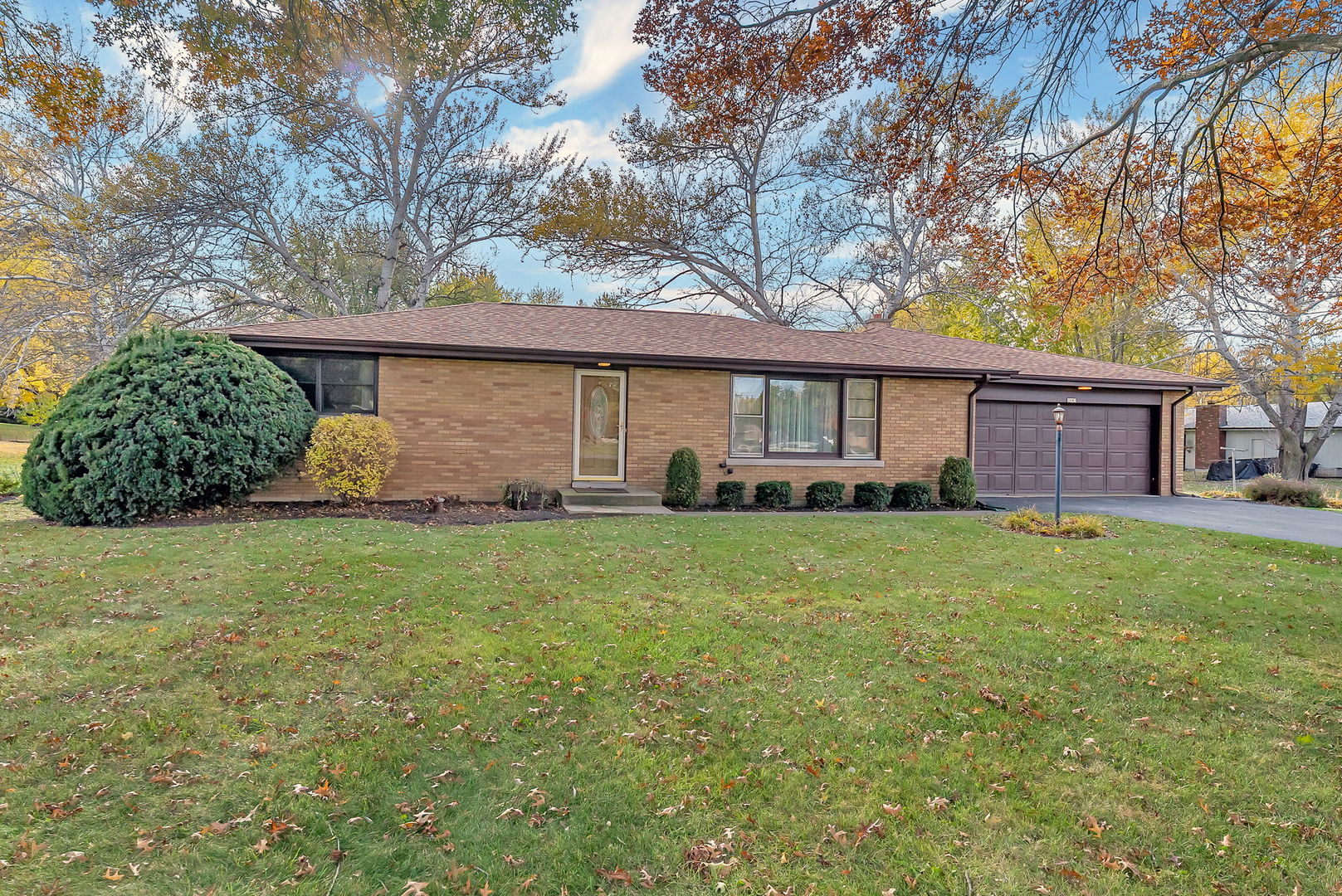 19 Willow Ln, Bristol, IL 60512 | MLS #12444708 | Compass