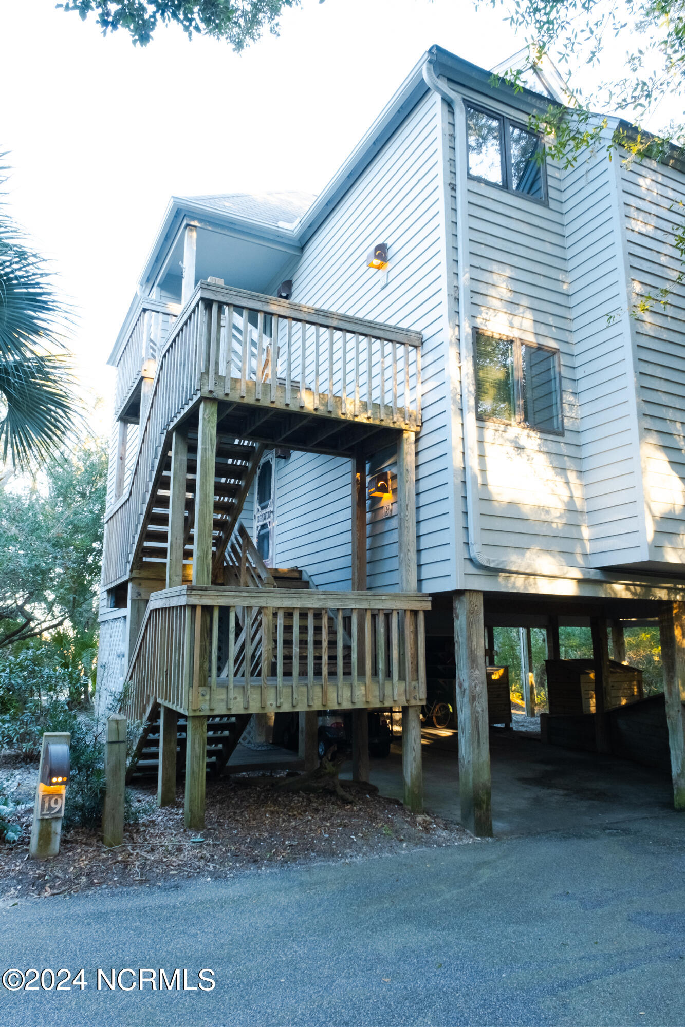 221 North Bald Head Wynd, Unit 19A, Southport, NC 28461 | Compass