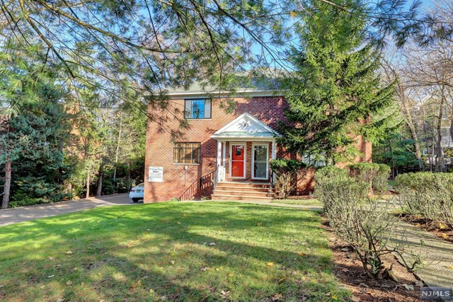 97-99 Tracey Place, Unit 5, Englewood, NJ 07631 | Compass