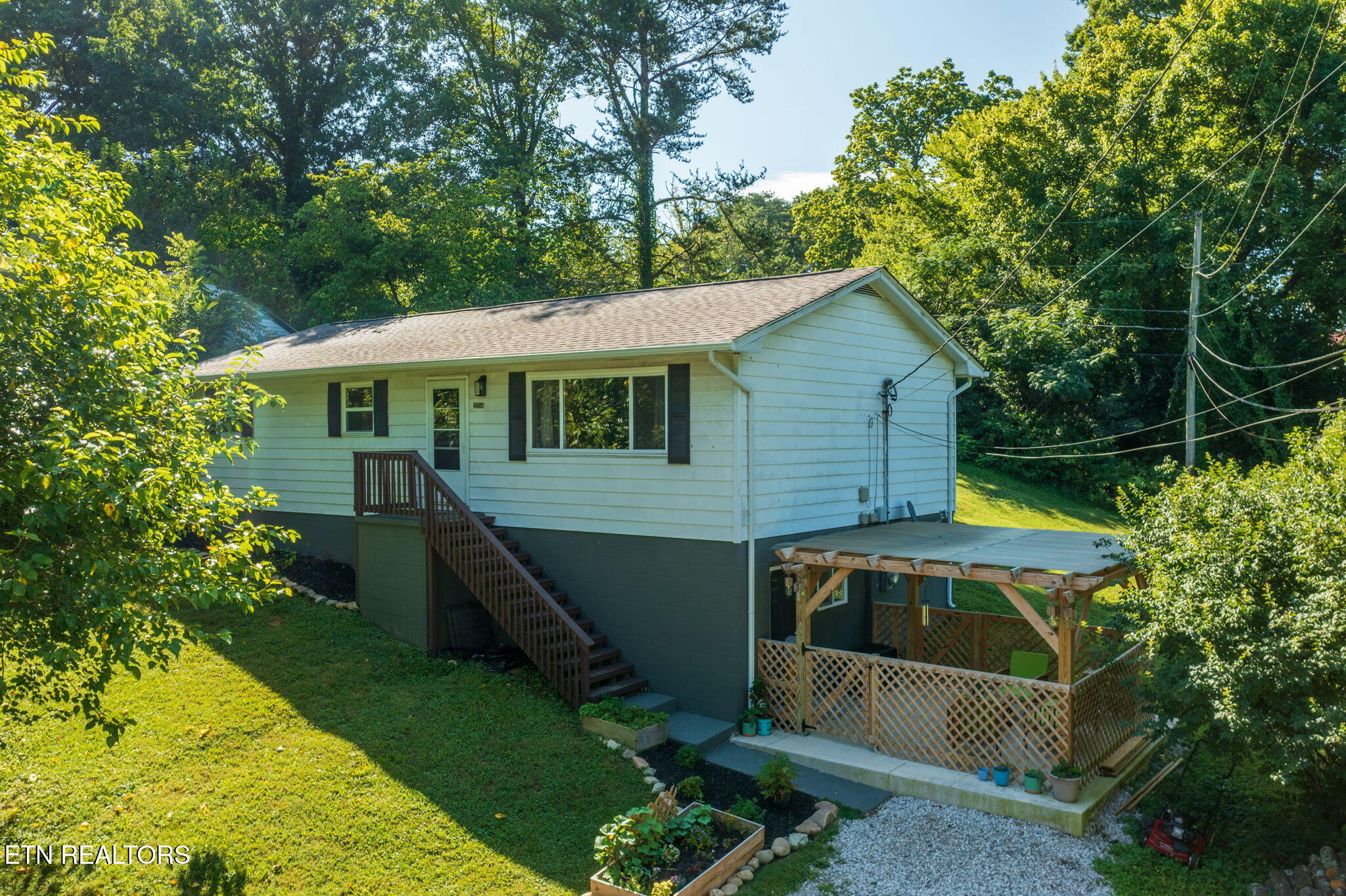 3316 Lay Ave, Knoxville, TN 37914 | MLS #1308791 | Compass