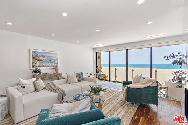 Marina Del Rey CA Homes for Sale - Marina Del Rey CA Real Estate | Compass