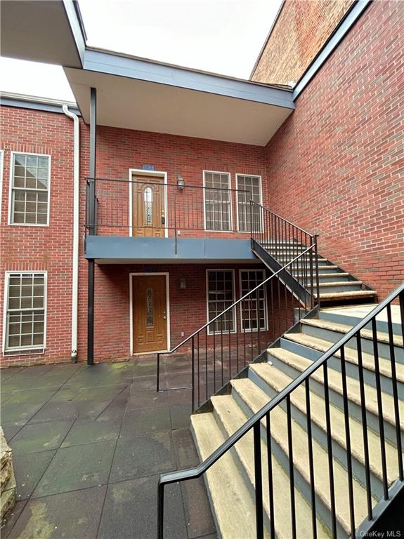 360 Main Street, Unit 4, Poughkeepsie, NY 12601 | Compass