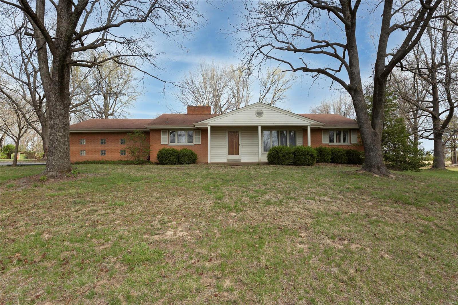 16921 Crestview Drive, Grover, MO 63040 | Compass