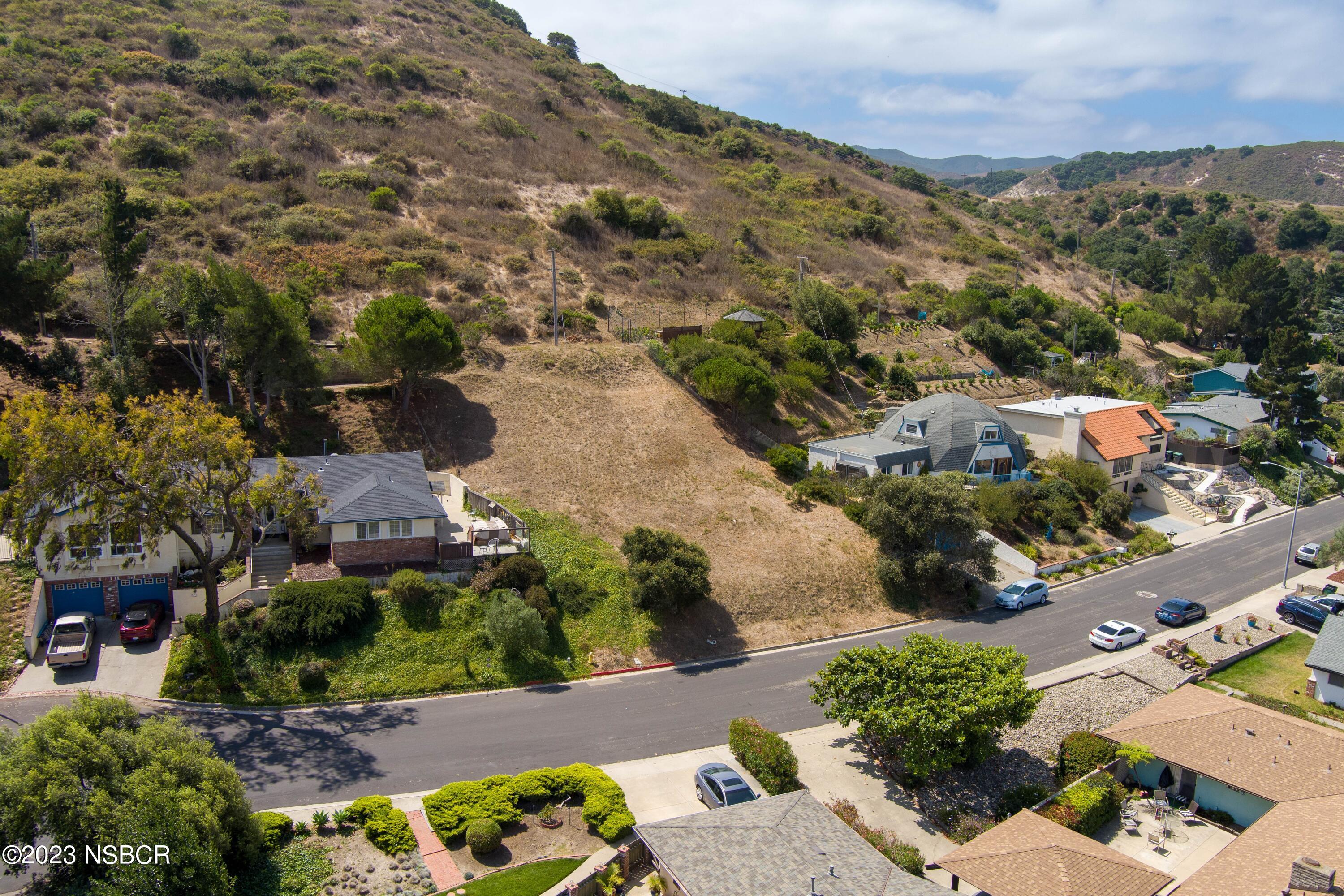 30 Cambridge Drive, Lompoc, CA 93436 | Compass